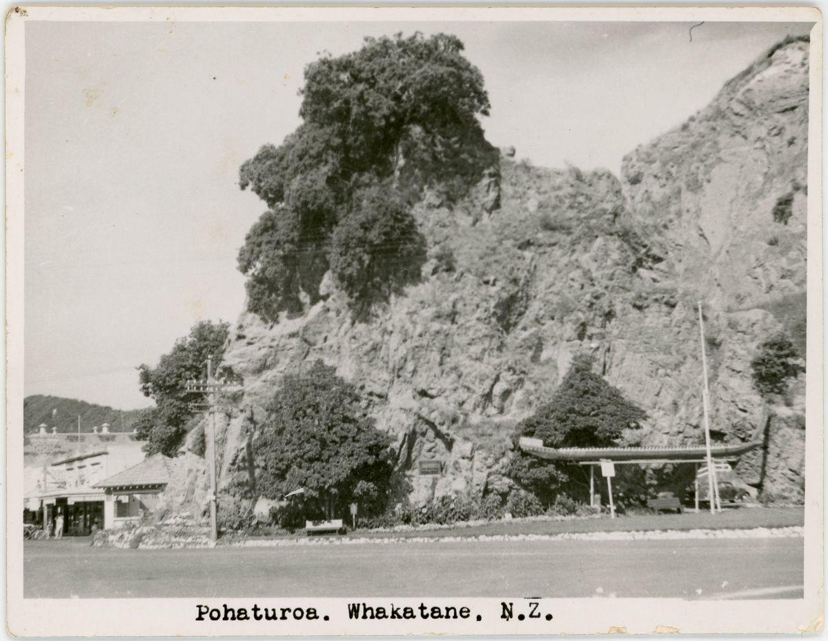 View, Pohaturoa Rock & Mataatua Waka - Whakatāne Museum Collections ...